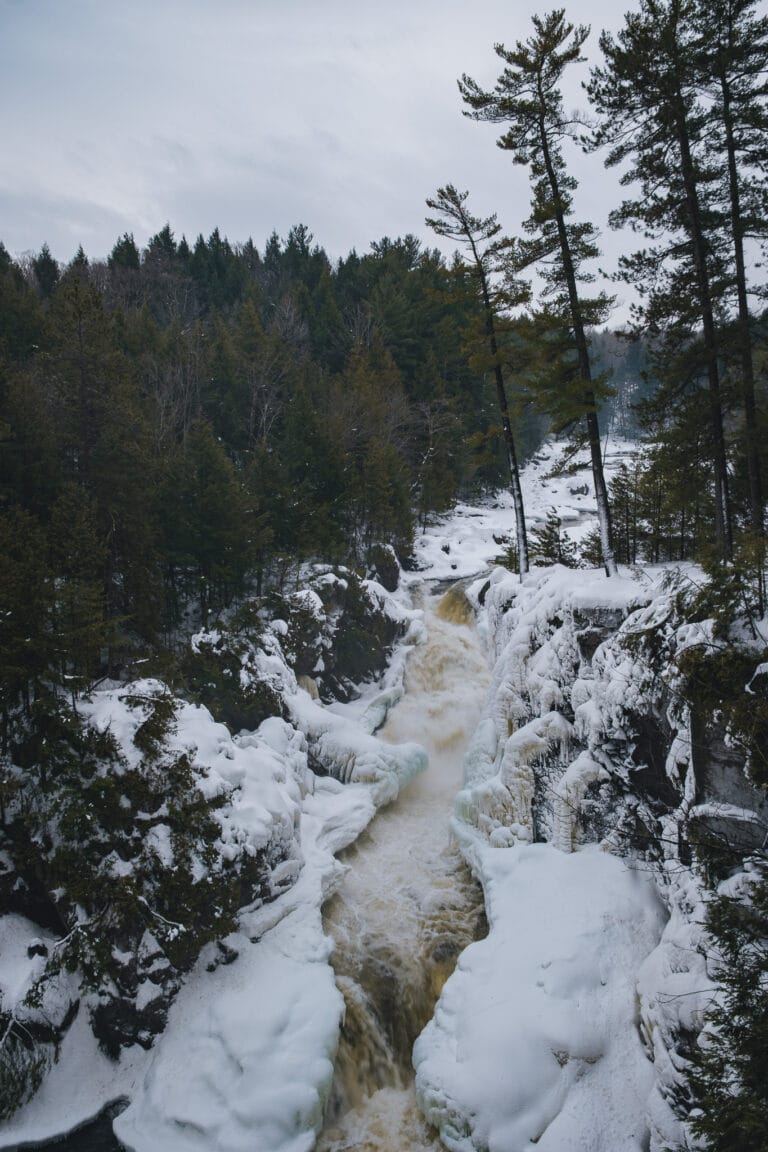 Où aller au Québec cet hiver: 9 destinations idylliques aux 4 coins de ...